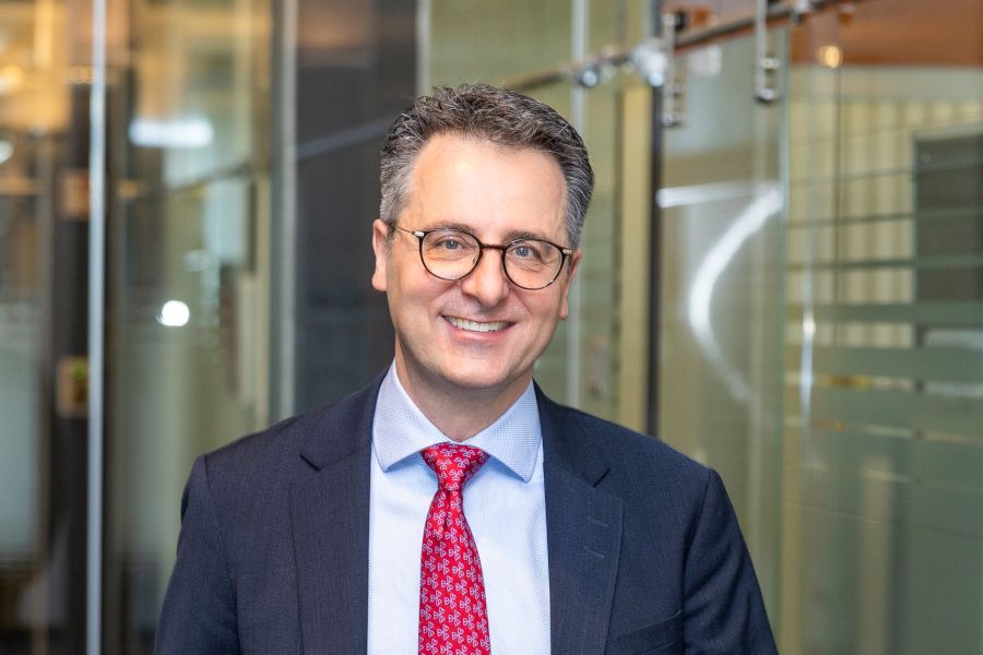 Aus Euroassekuranz und Howden Caninenberg wird Howden Deutschland